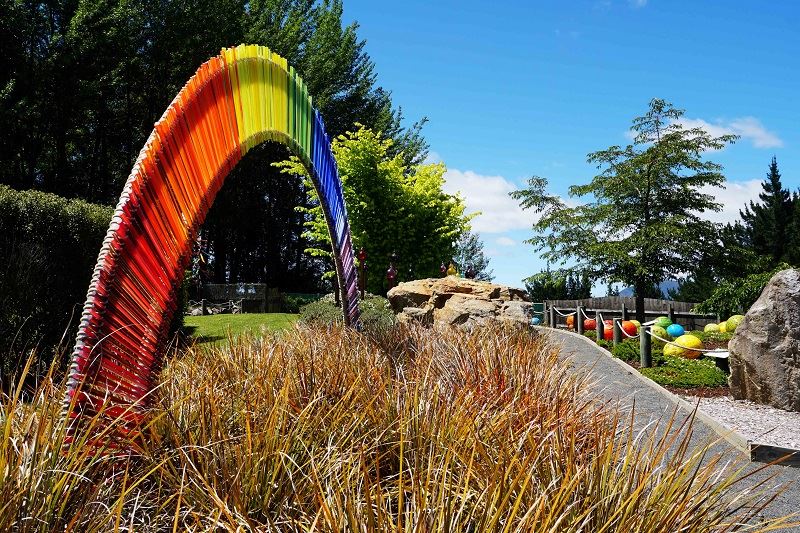 Lava Glass Studio, Gallery, and Sculpture Garden | Love Taupō | Taupo ...