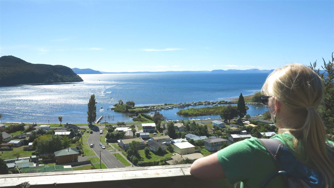 Motuoapa Cliff Lookout Walk | Walks & Hikes around Taupo | Love Taupo